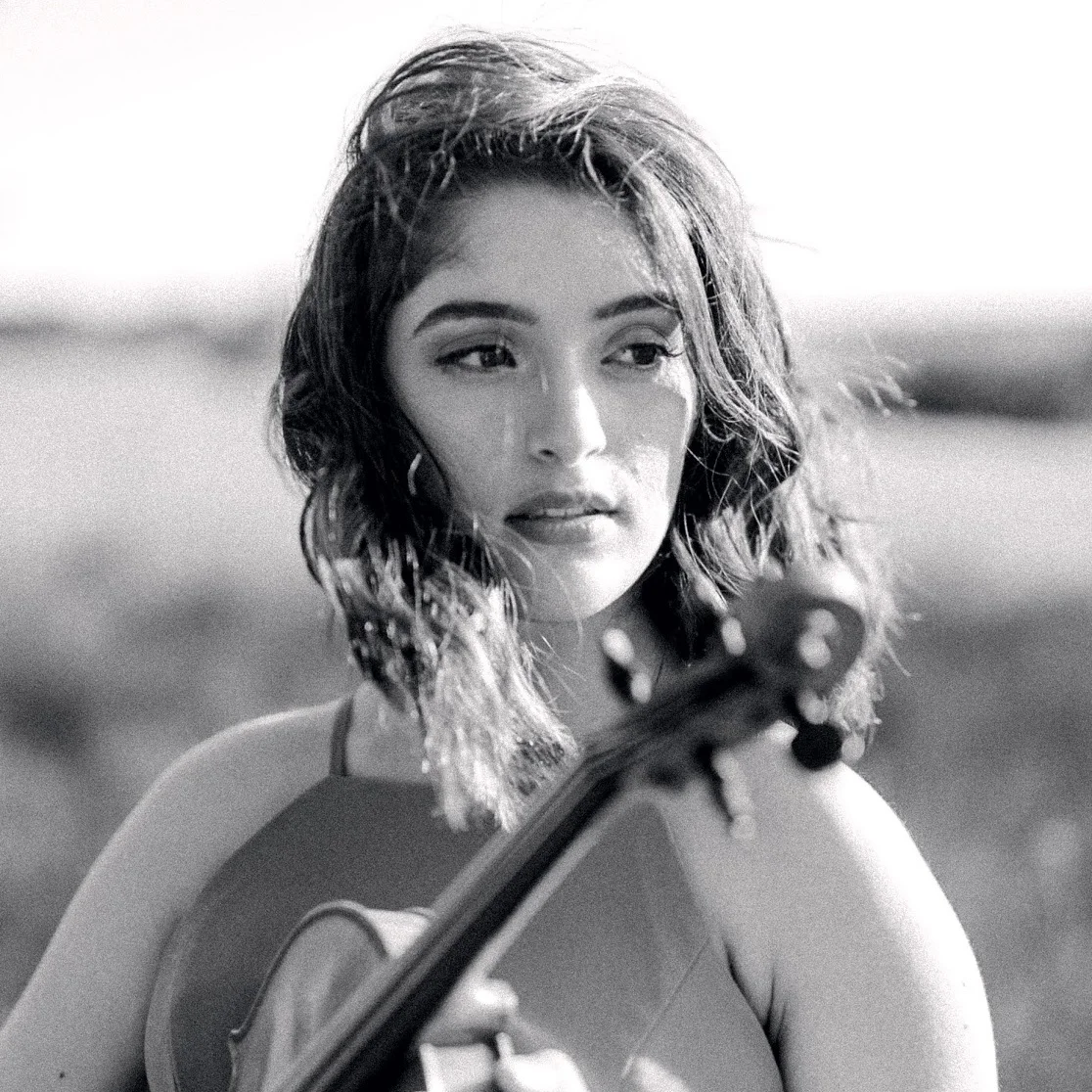 Nikki Naghavi — Radda