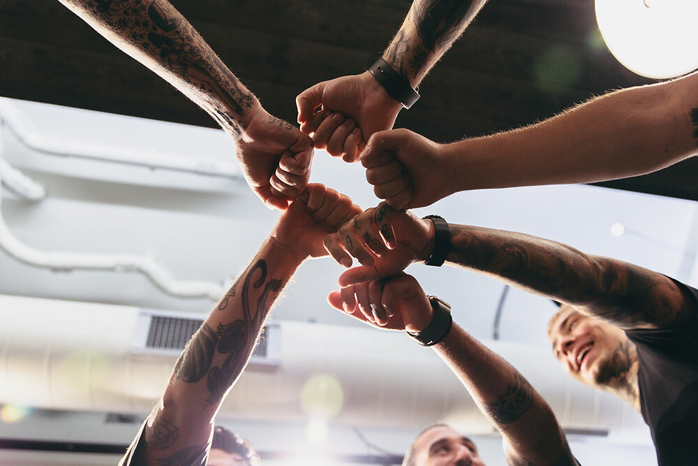 Barber's Den | Premium Barber Shop & Shave Lounge