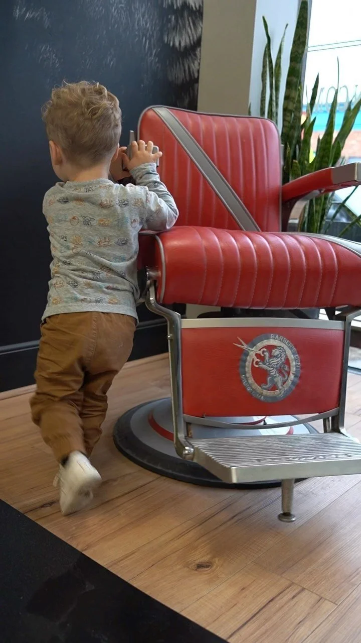 Barber's Den | Premium Barber Shop & Shave Lounge