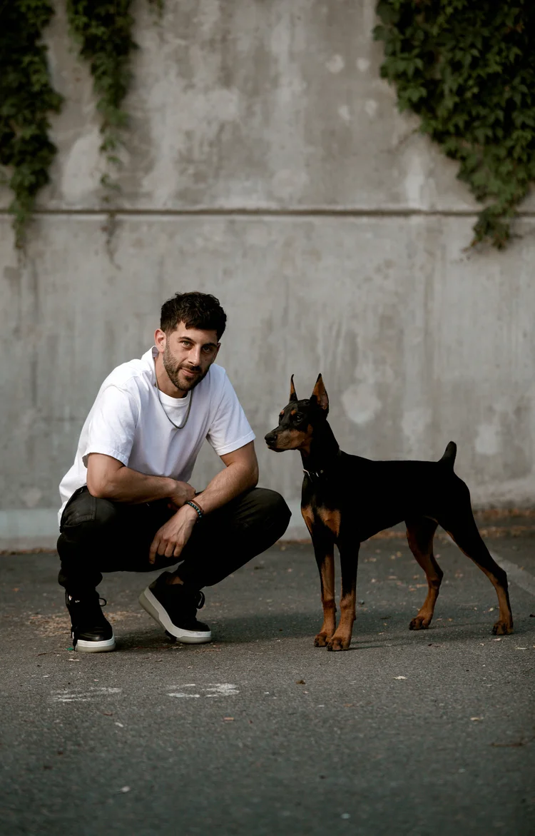 Melrose, MA Barbershop | Men's Haircuts & Shaves | Barber's Den