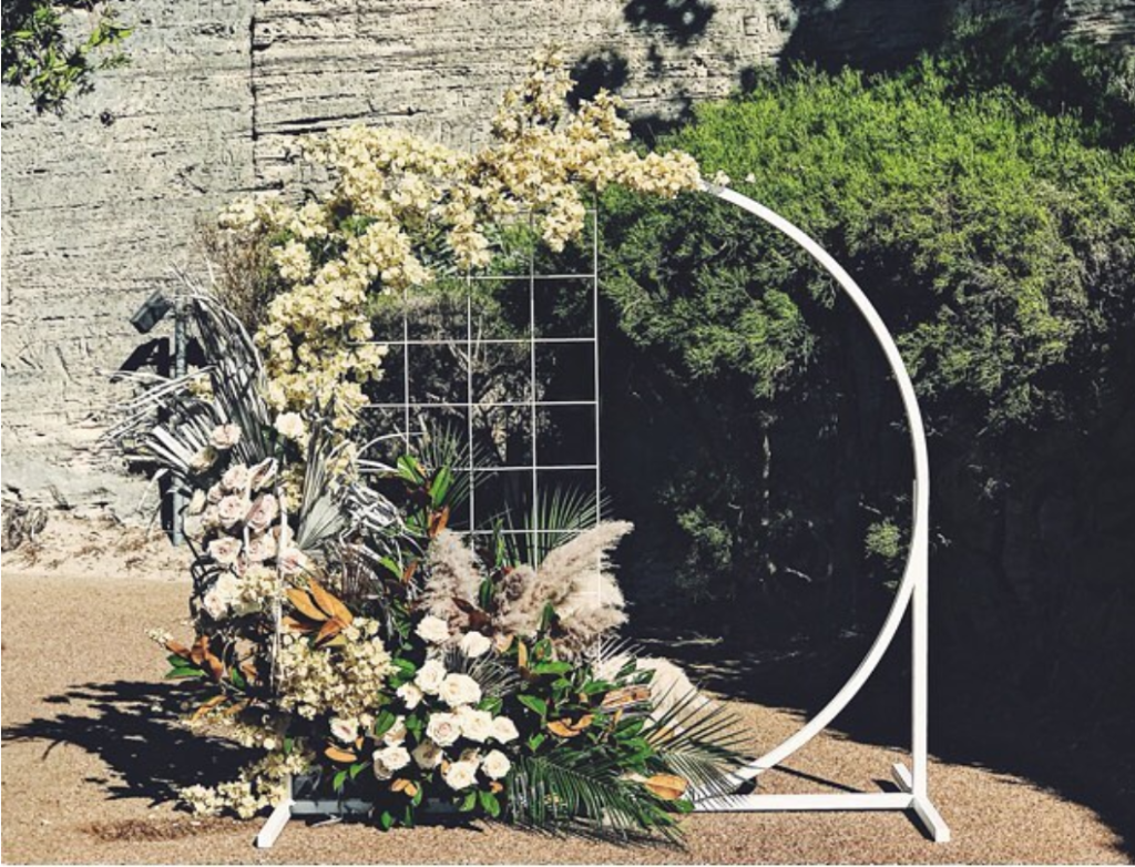 White Circle Arbour — Maisey Event Hire
