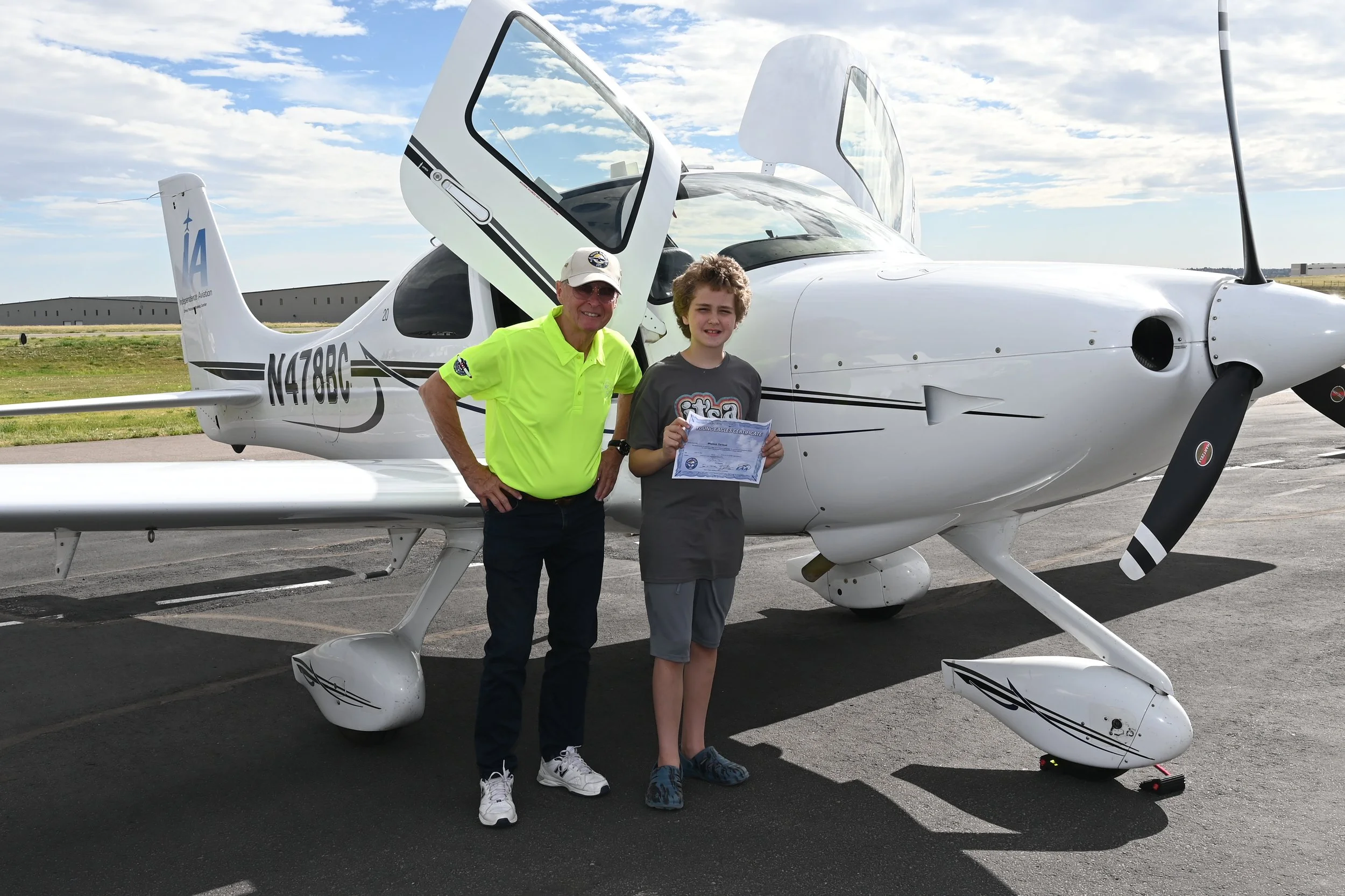 EAA YE 6-18-22 at APA — EAA Chapter 301