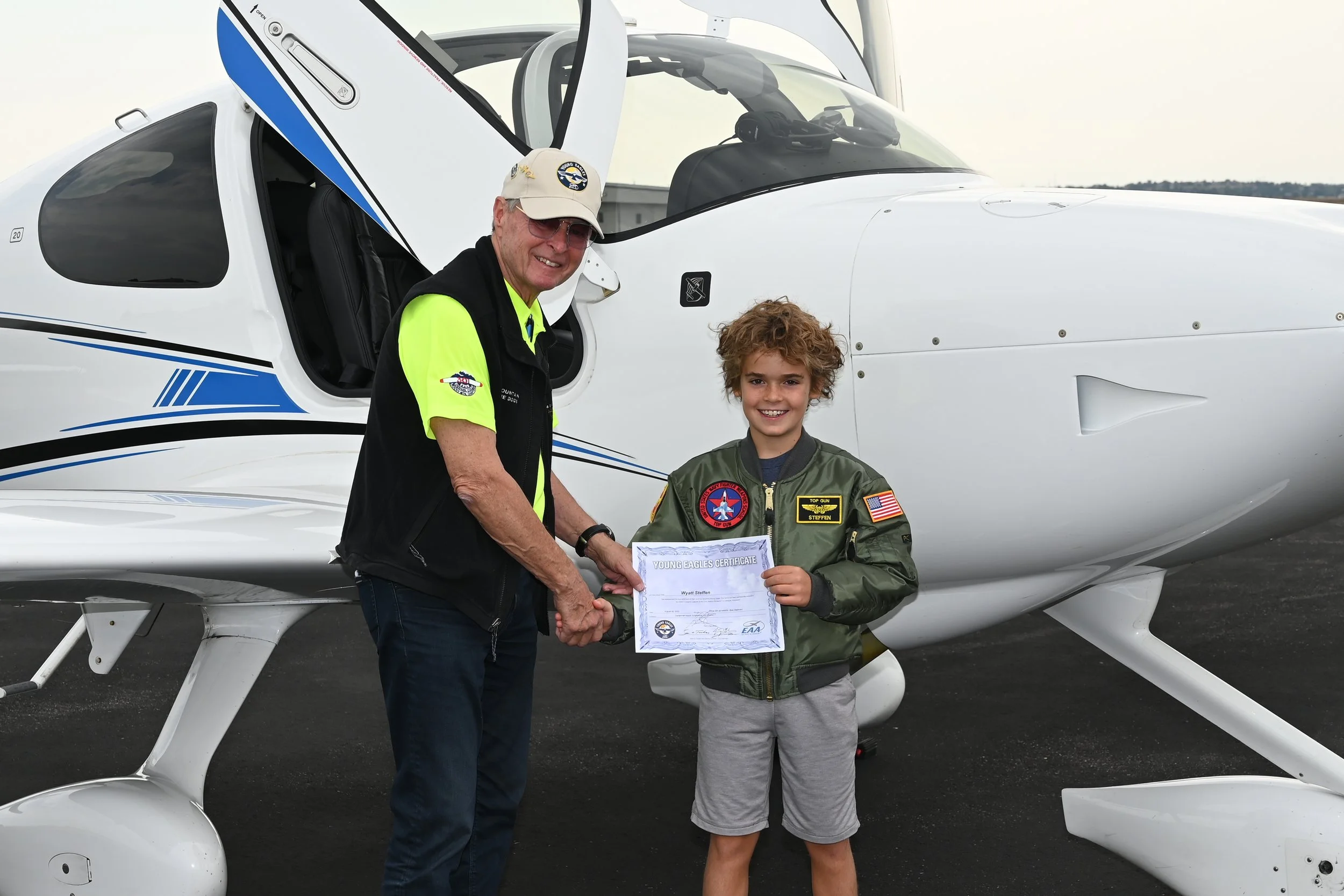 EAA YE 8-20-22 at APA — EAA Chapter 301