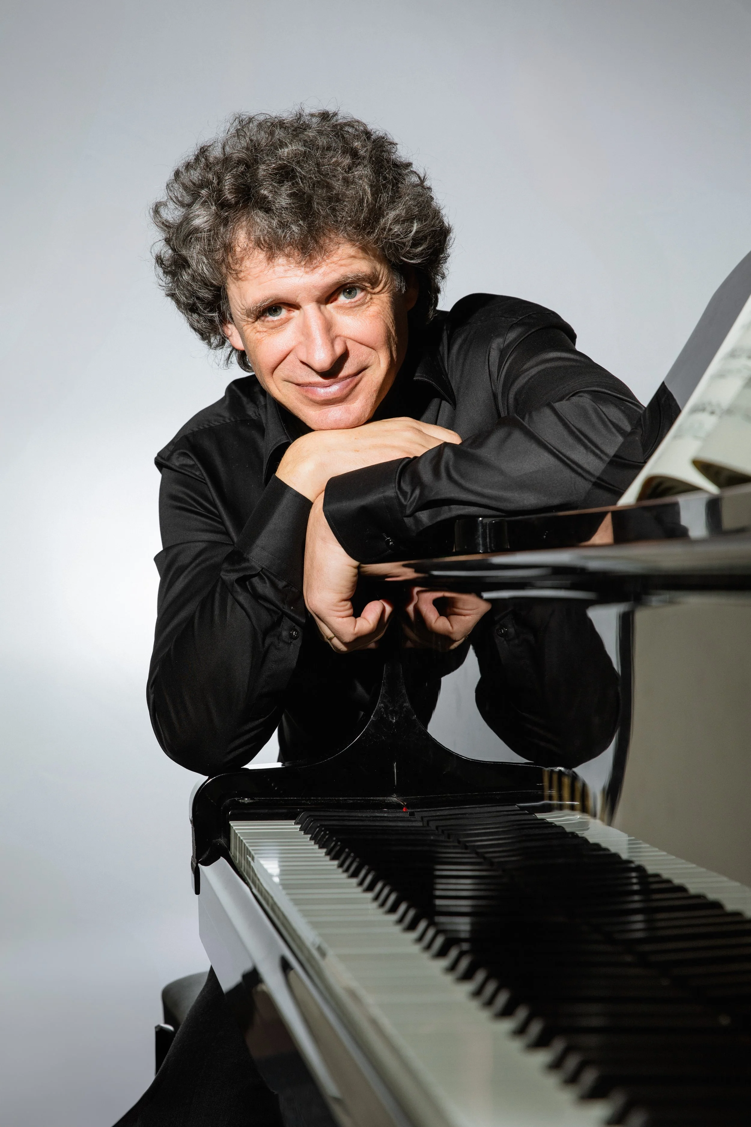 Harmonic Curves 2026 with David Pereira — Alice Giles