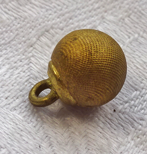 Small antique and vintage buttons for sale — VINTAGE BUTTON EMPORIUM