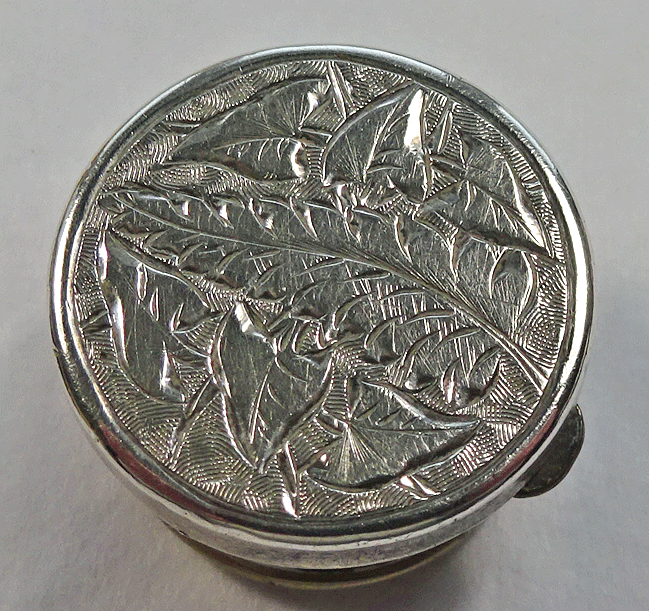 Vintage and antique metal buttons for sale — VINTAGE BUTTON EMPORIUM