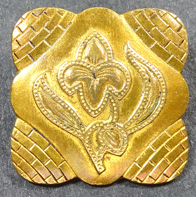 Vintage and antique metal buttons for sale — VINTAGE BUTTON EMPORIUM