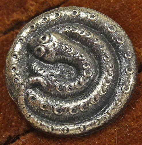 Vintage and antique metal buttons for sale — VINTAGE BUTTON EMPORIUM