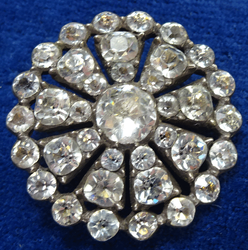 Vintage and antique glass buttons — VINTAGE BUTTON EMPORIUM