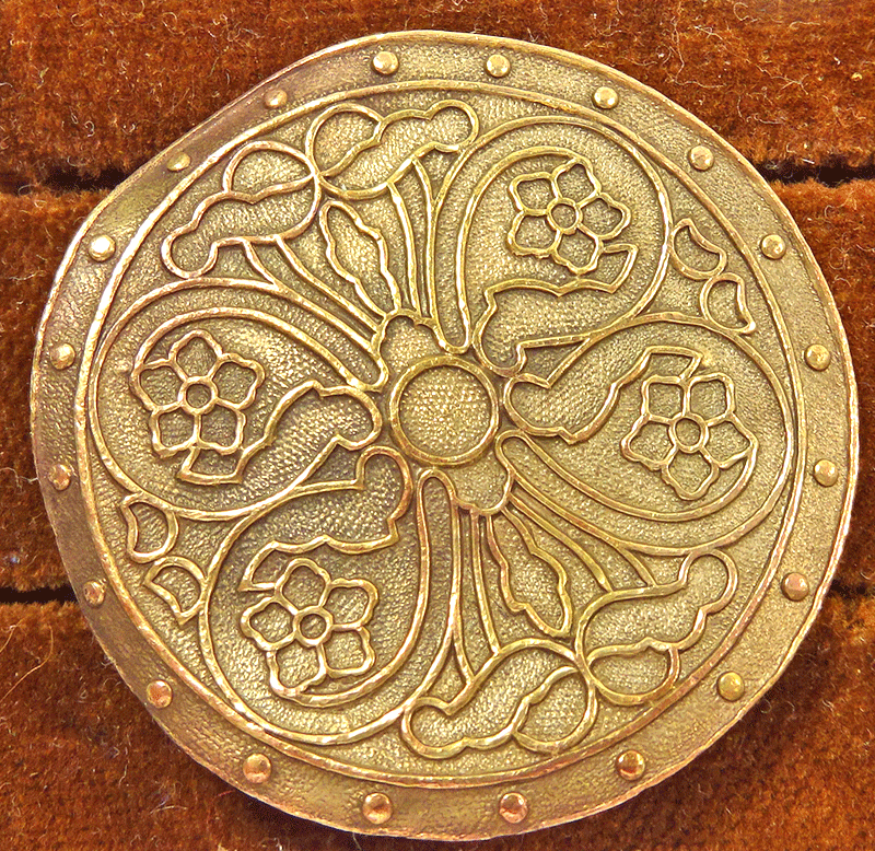 Vintage and antique metal buttons for sale — VINTAGE BUTTON EMPORIUM