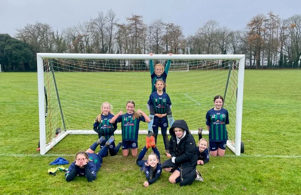 Anglo Solar becomes shirt sponsor for Chalfont Saints under 11 Girls FC ...