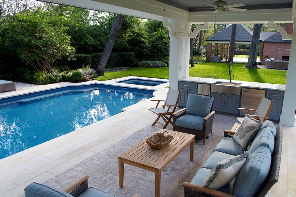 Traditional English Manor — Lanson B. Jones & Co.