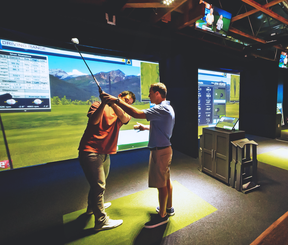 Wired Golf - Indoor golf club and driving range