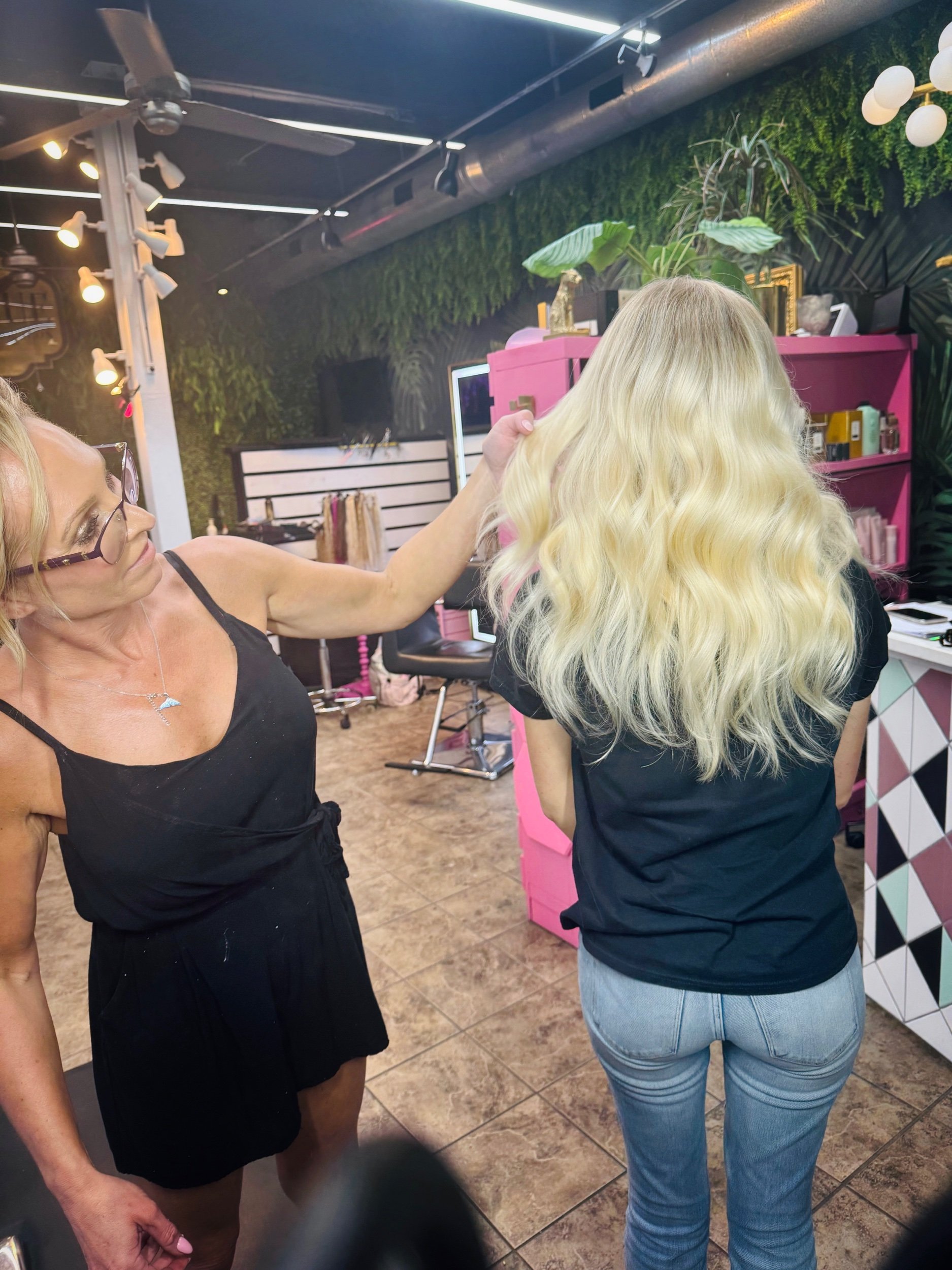 Avenue, Liz Stricker Salon