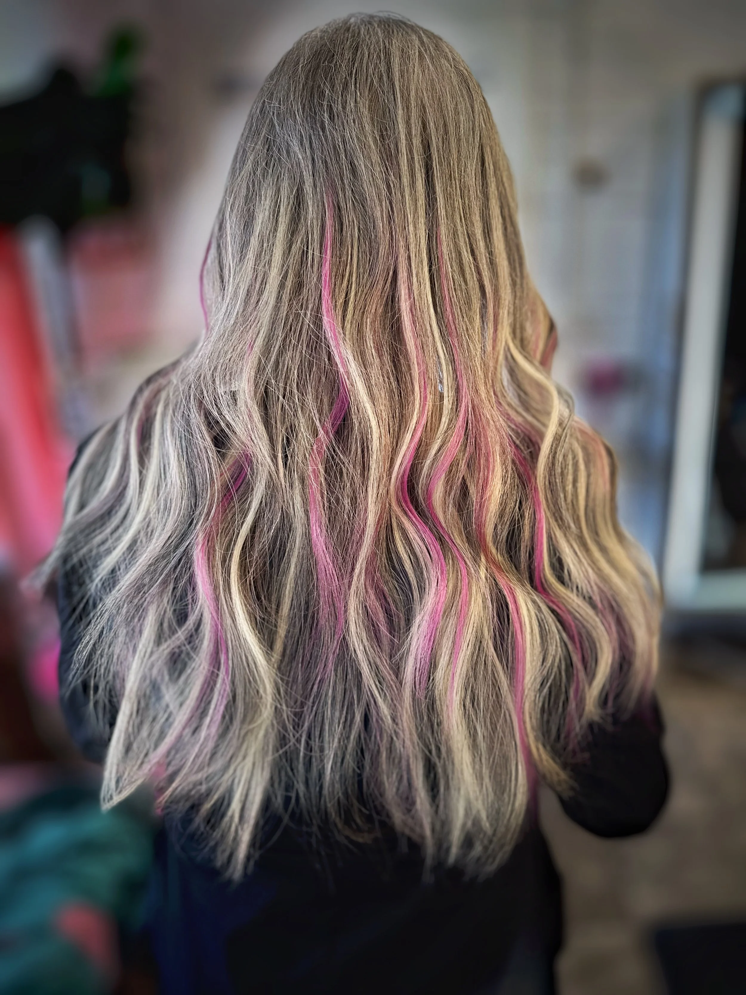 Avenue, Liz Stricker Salon