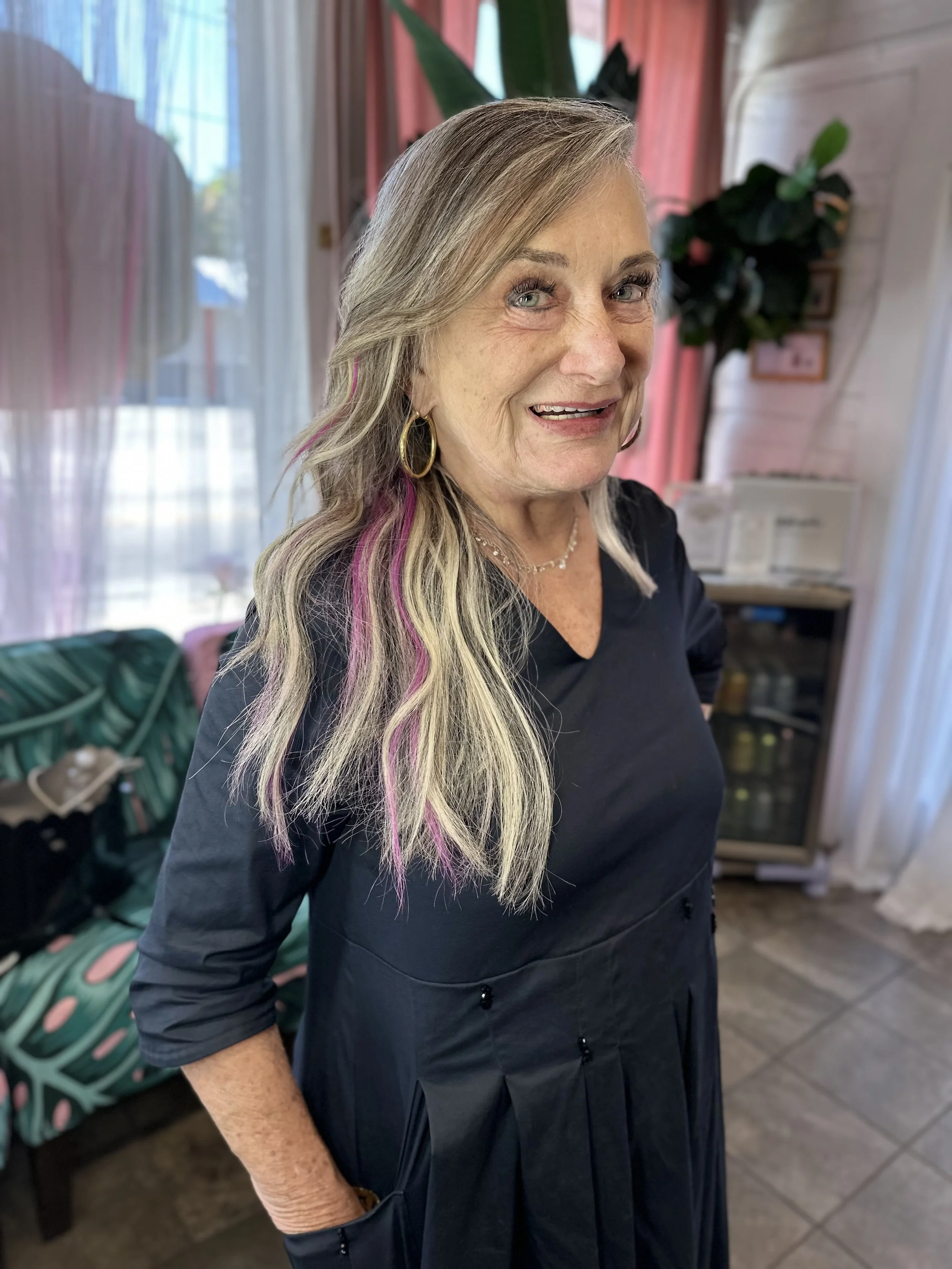 Avenue, Liz Stricker Salon