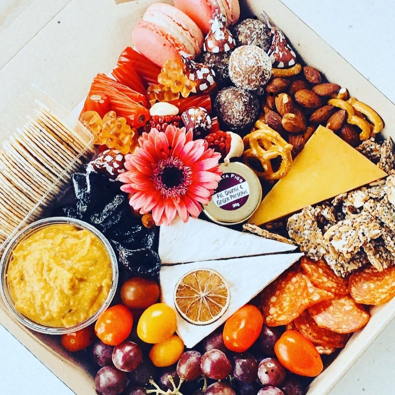 PLATTERS — THE MAD PLATTER