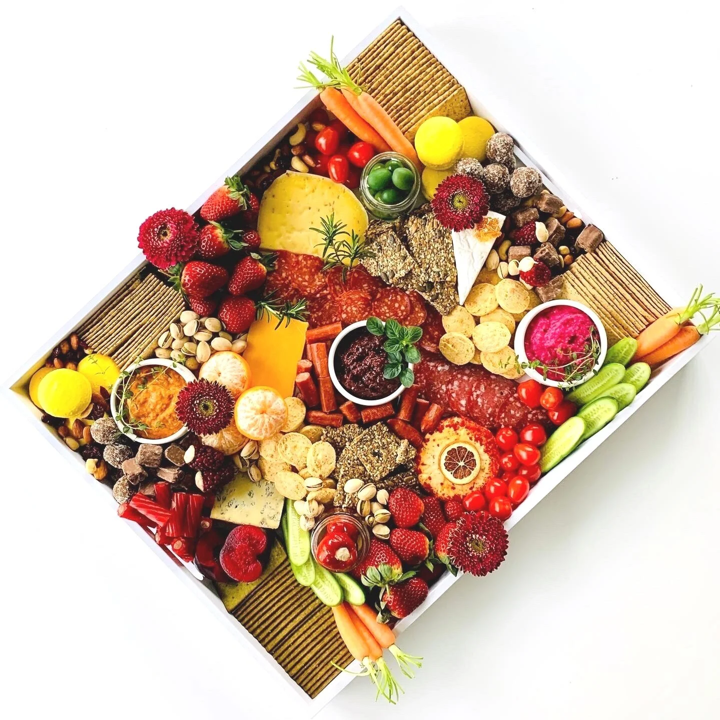 CHATTER PLATTER — THE MAD PLATTER