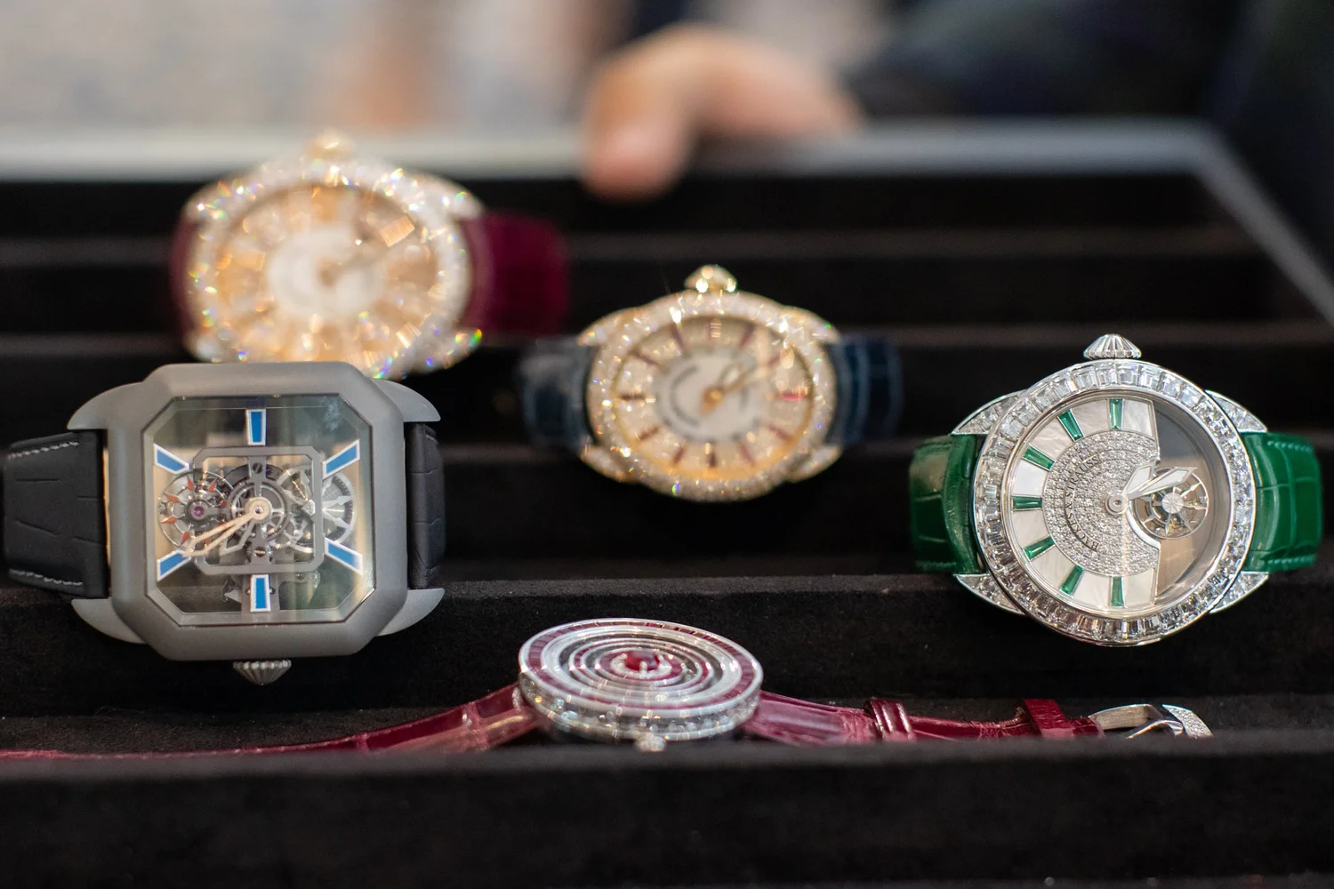 Backes & Strauss Debuts at SIAR 2022 in Mexico City | Luxury Watch Showcase