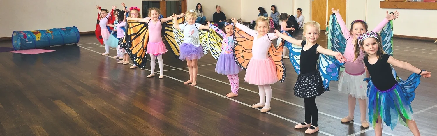 Contact — En Pointe Ballet School