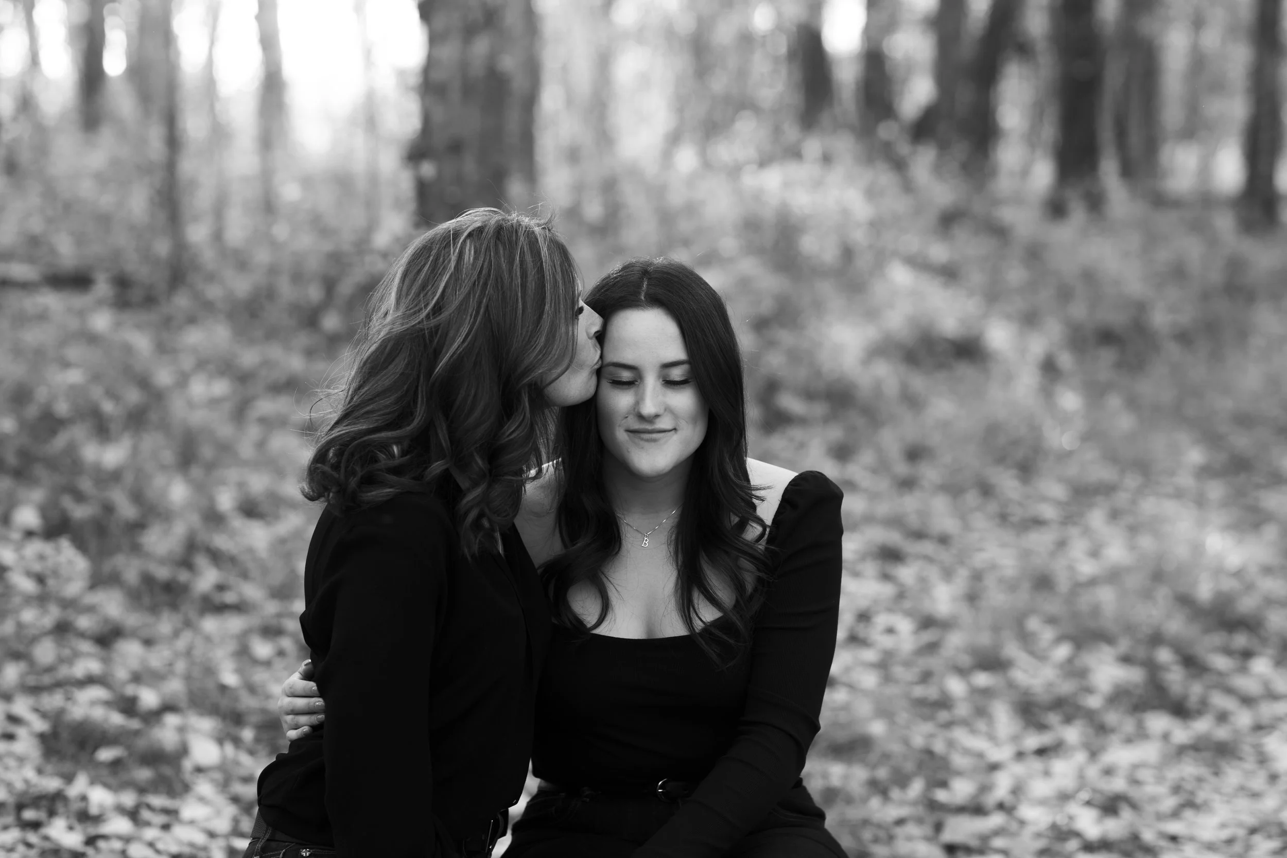 Laughter Amoung the Leaves - The Clowes Family — Samantha Rose Photography