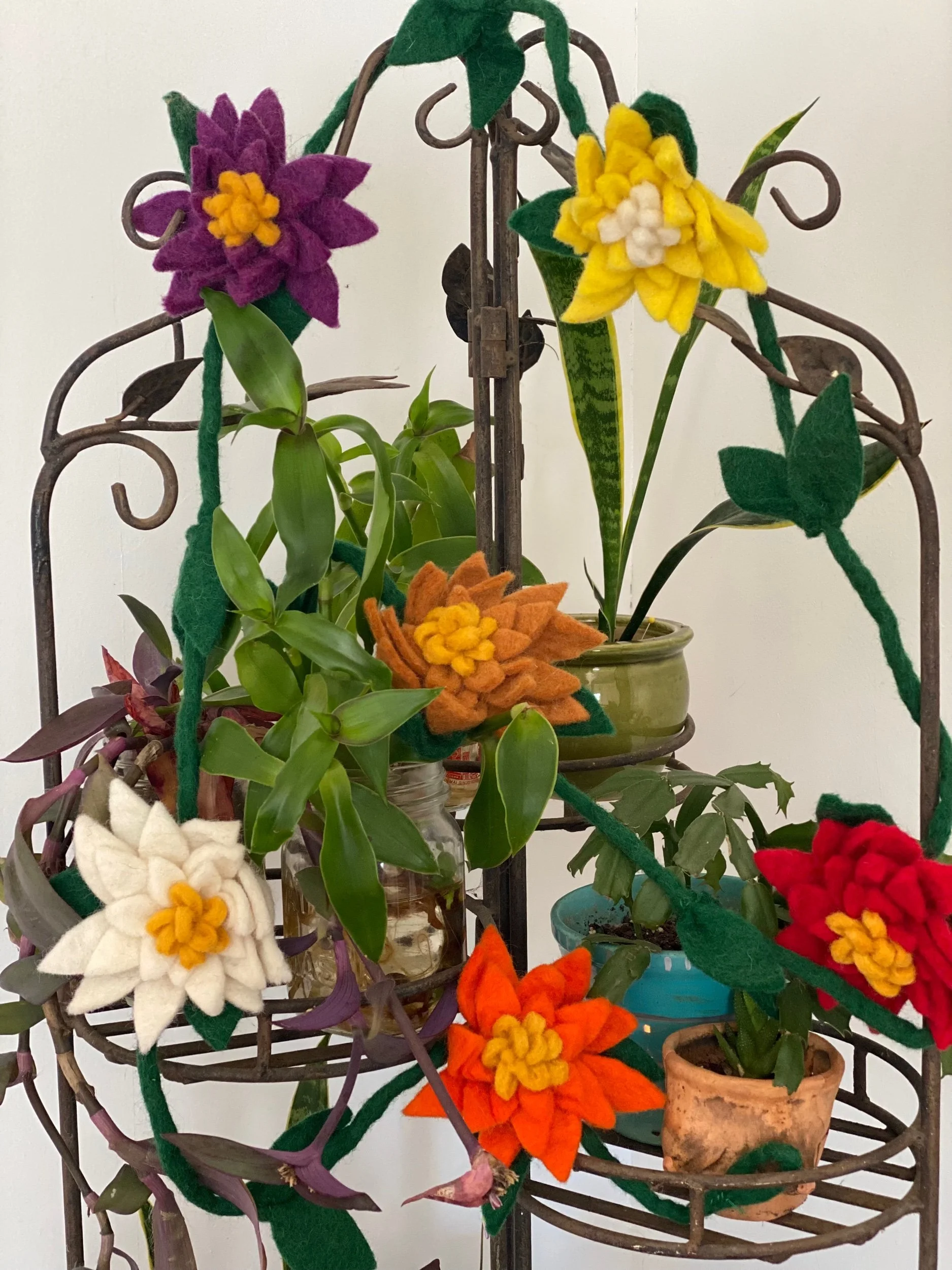 Mums Flower Multi Felt Garland — Lost Objects, Found Treasures