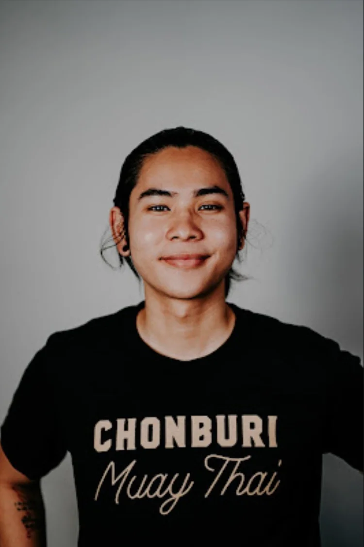 Coaches — Chonburi Muay Thai
