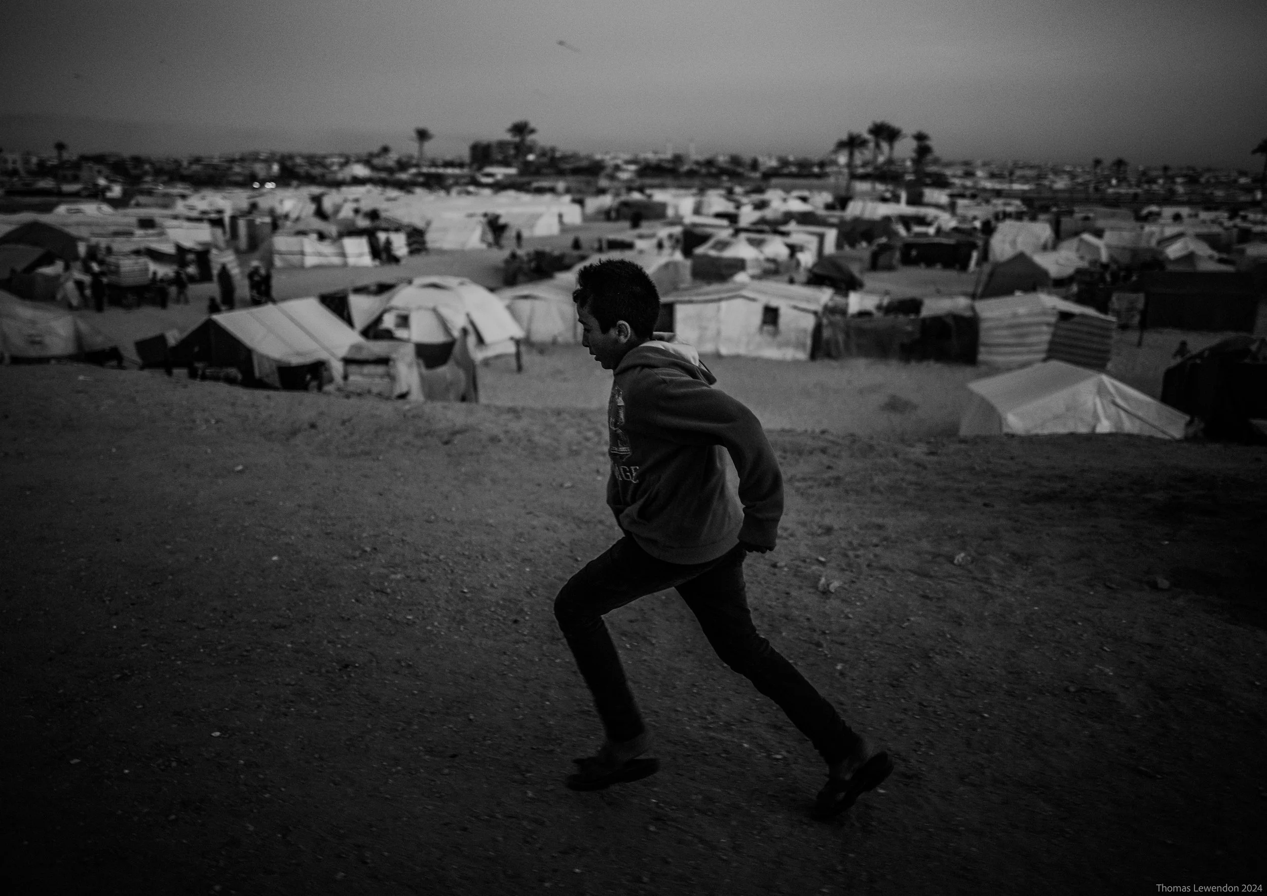 Children of Gaza — Tom Lewendon