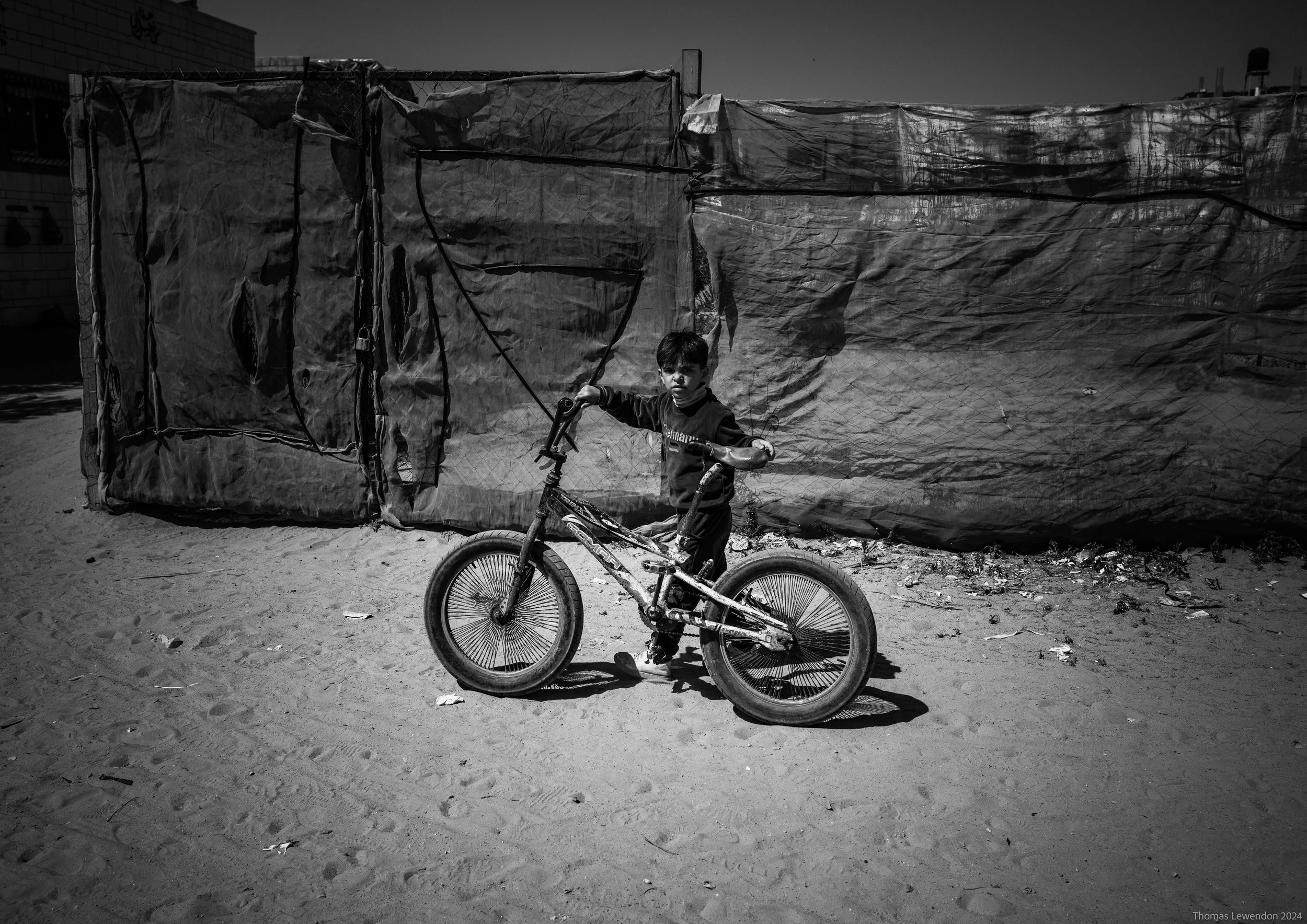 Children of Gaza — Tom Lewendon