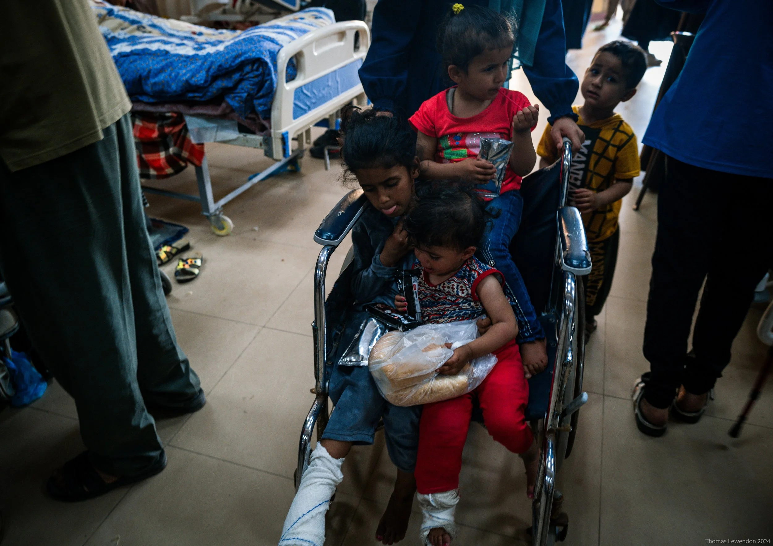 Children of Gaza — Tom Lewendon