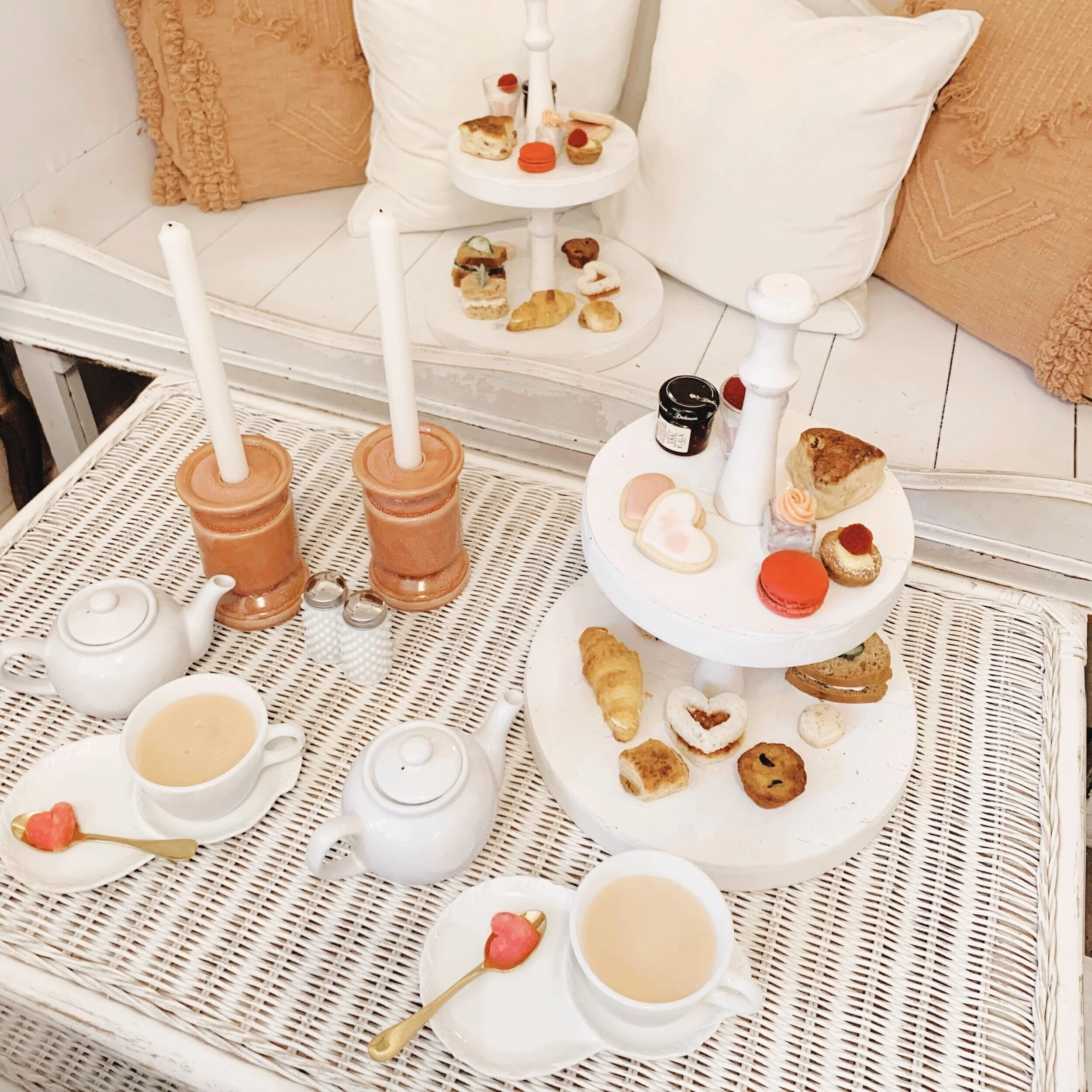 Coach House Petite Private Package — Little White House & Co.