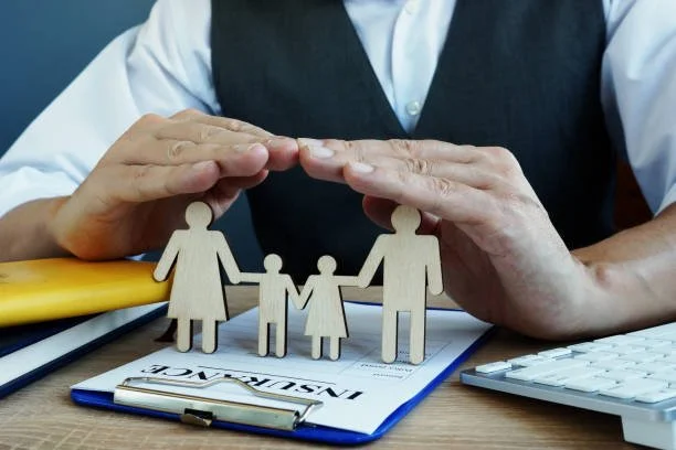 What is the Difference Between Term and Permanent Life Insurance ...
