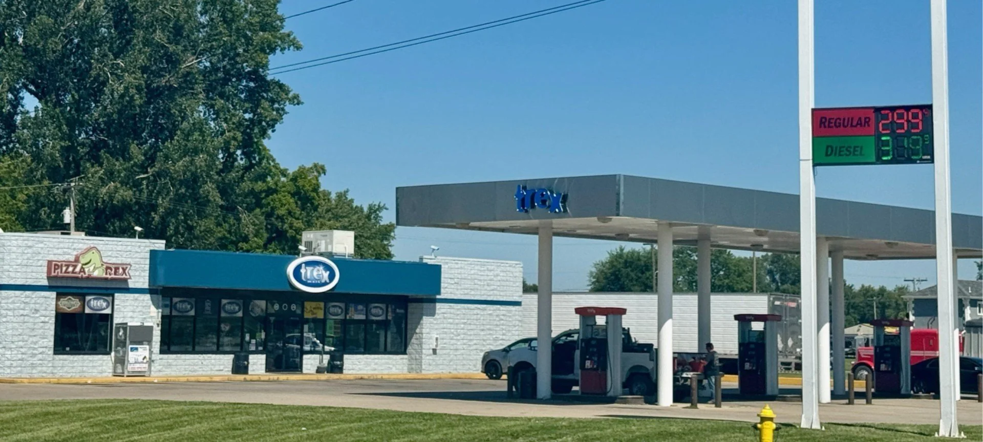 #4 ELWOOD | Shop Smart, Save More – Visit Today — Trex Mart