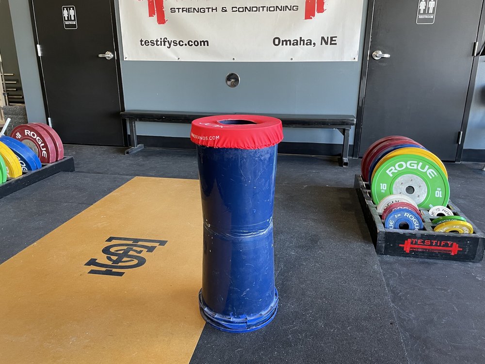 Simple and Cheap DIY Chalk Stand | Omaha's Best Gym — Testify Strength ...