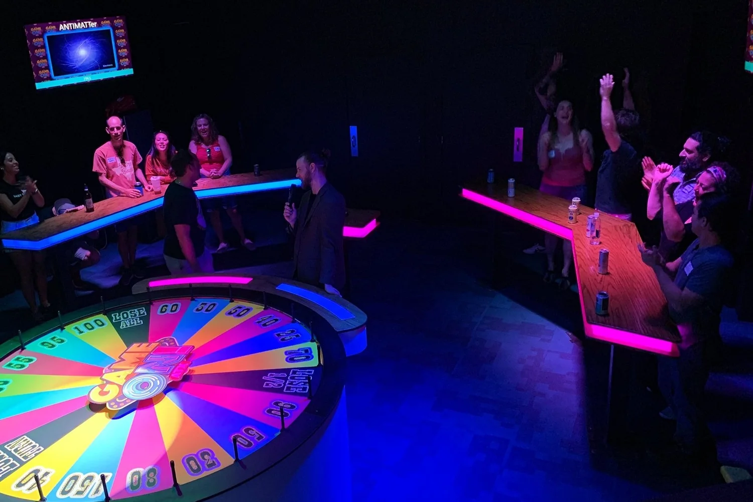 Gameshow Rooms for team building and party events — GameOn!