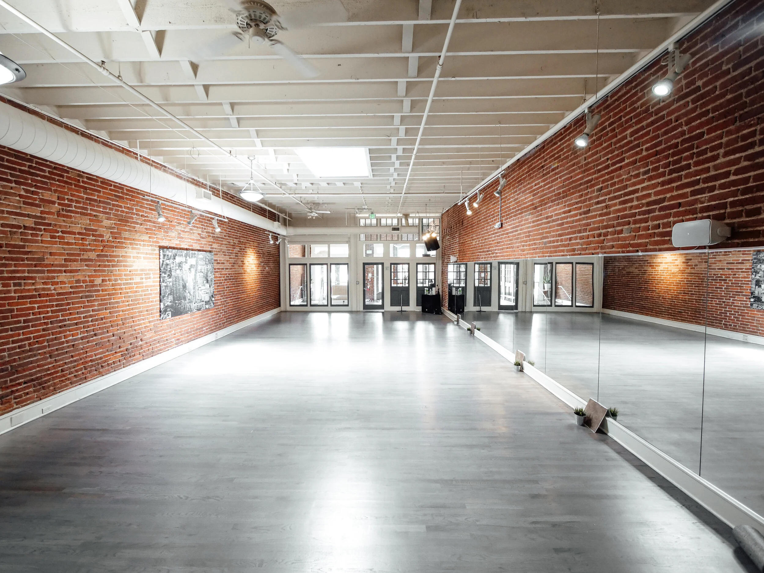 Rent The Studio — dance2b