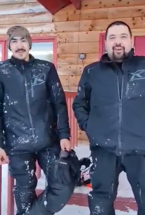 A day of cat and mouse as racers close in on the finish line — Iron Dog ...