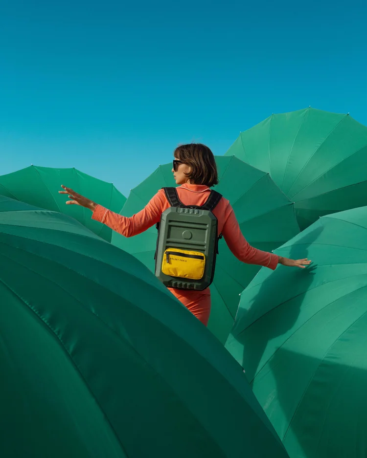 How Andoni Beristain Captures the Dichotomies of Life on Camera ...