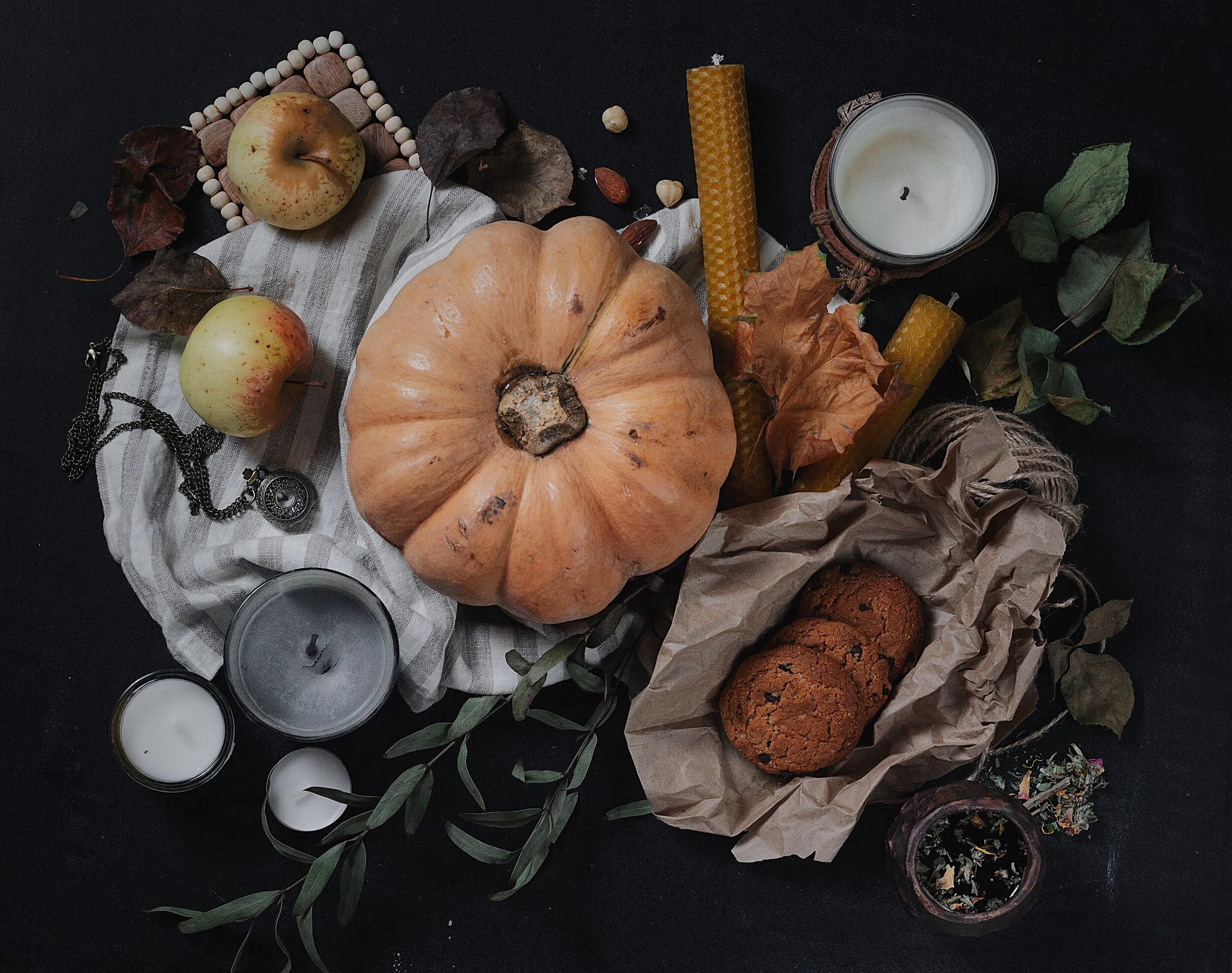 The Samhain Menu: Recipe Links for a Samhain Feast — Kiki Dombrowski