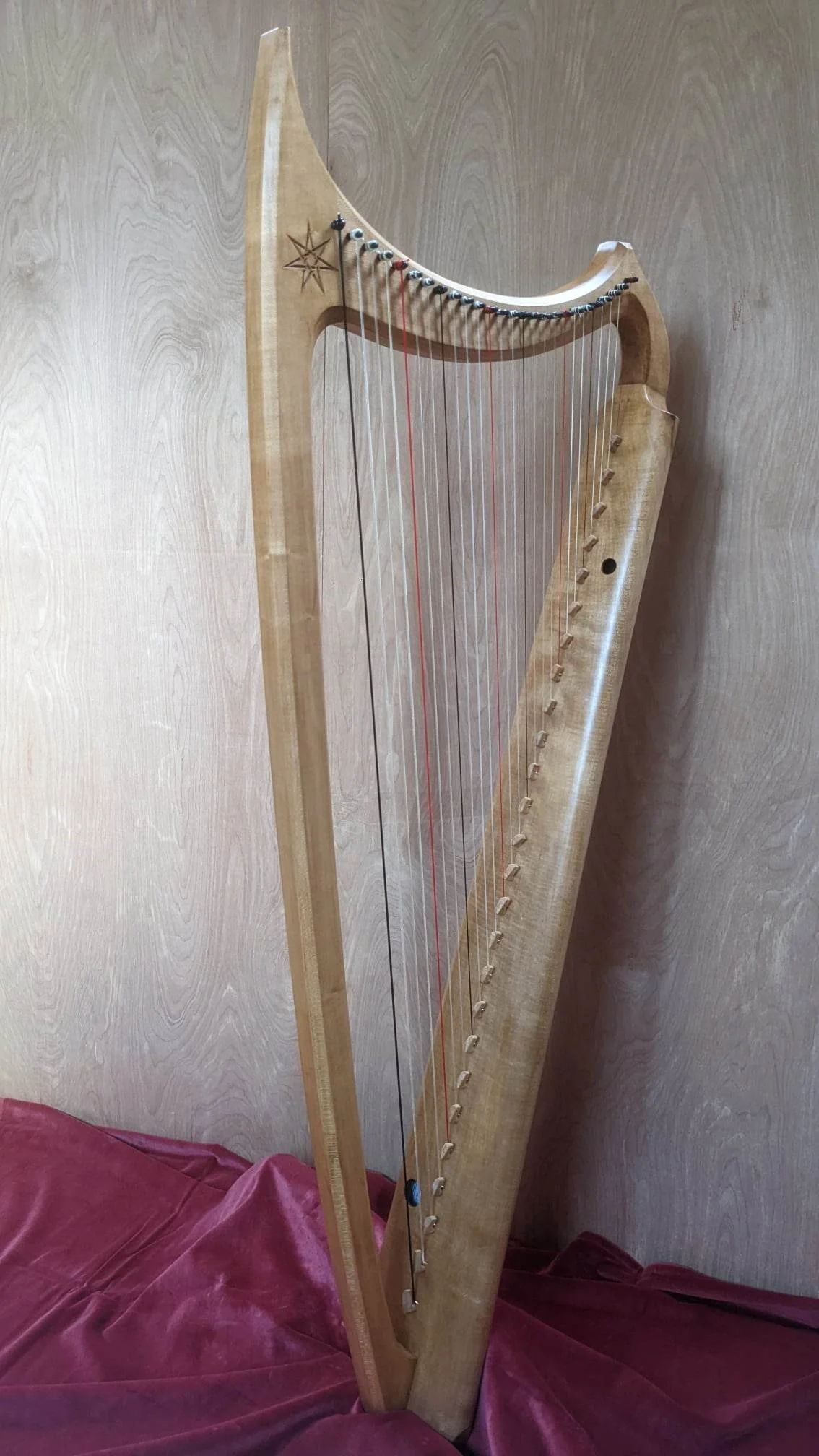 Available Now | Lap Harp | Renaissance Harp