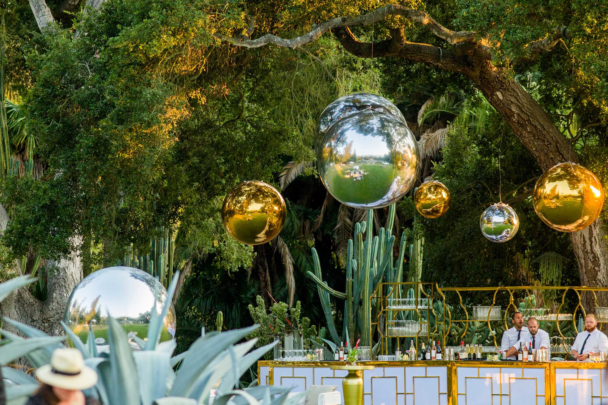 Inflatable Metallic Sphere _ Metallic Spheres_Inflatable Mirror Balls ...