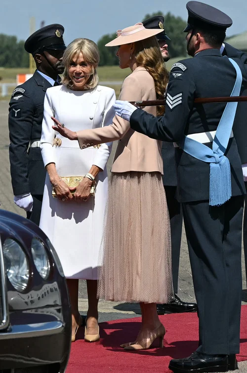 The Prince and Princess of Wales Welcome the President and First Lady ...