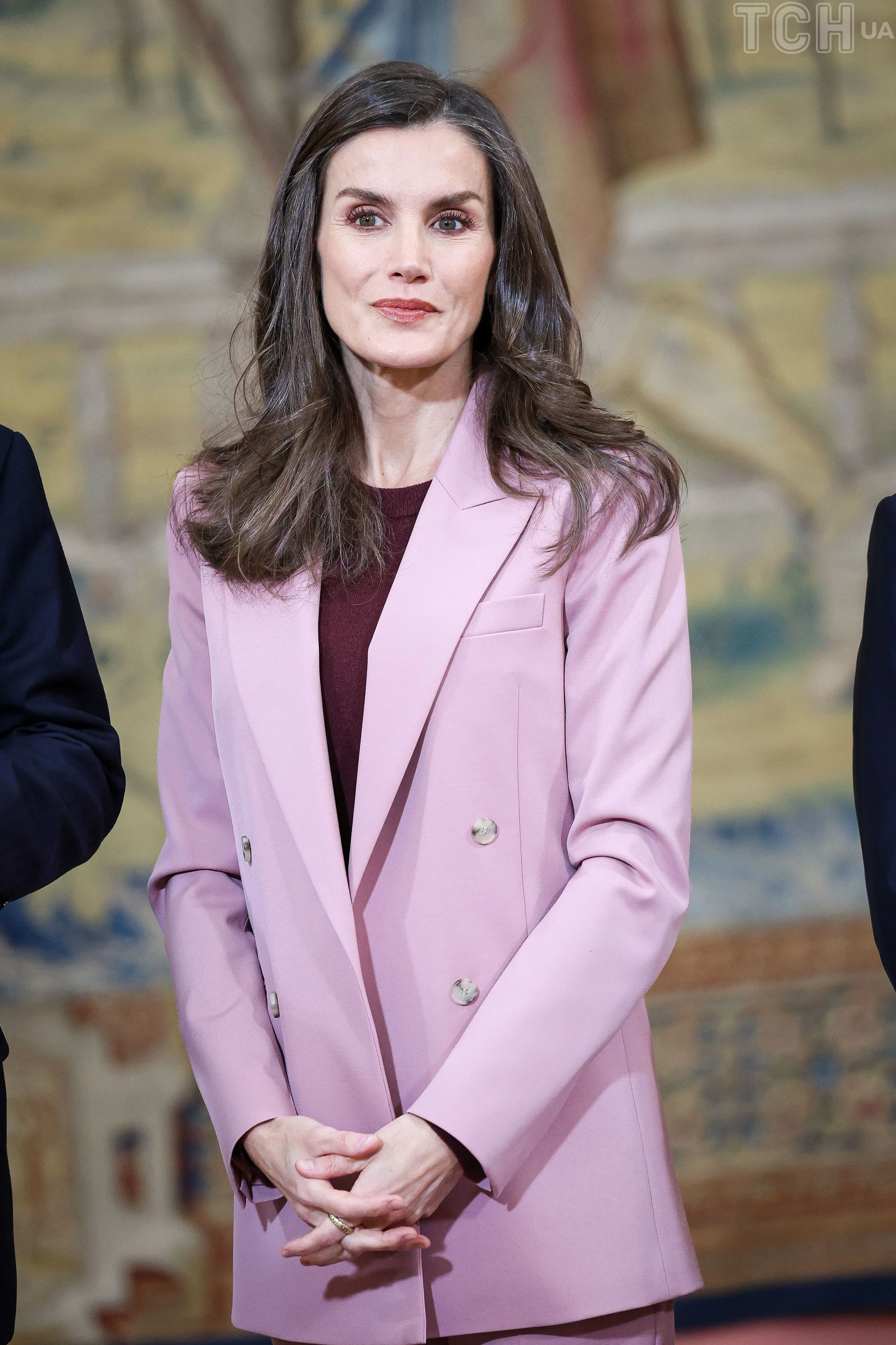 The King and Queen of Spain Preside Over the 2025 Meeting of Directors ...