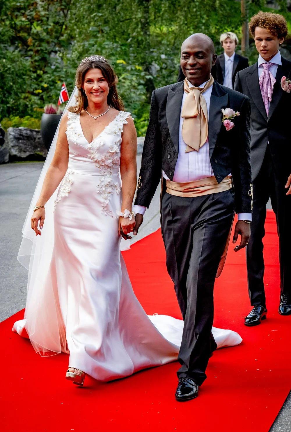 Wedding of Princess Märtha Louise and Durek Verrett — Royal Portraits ...