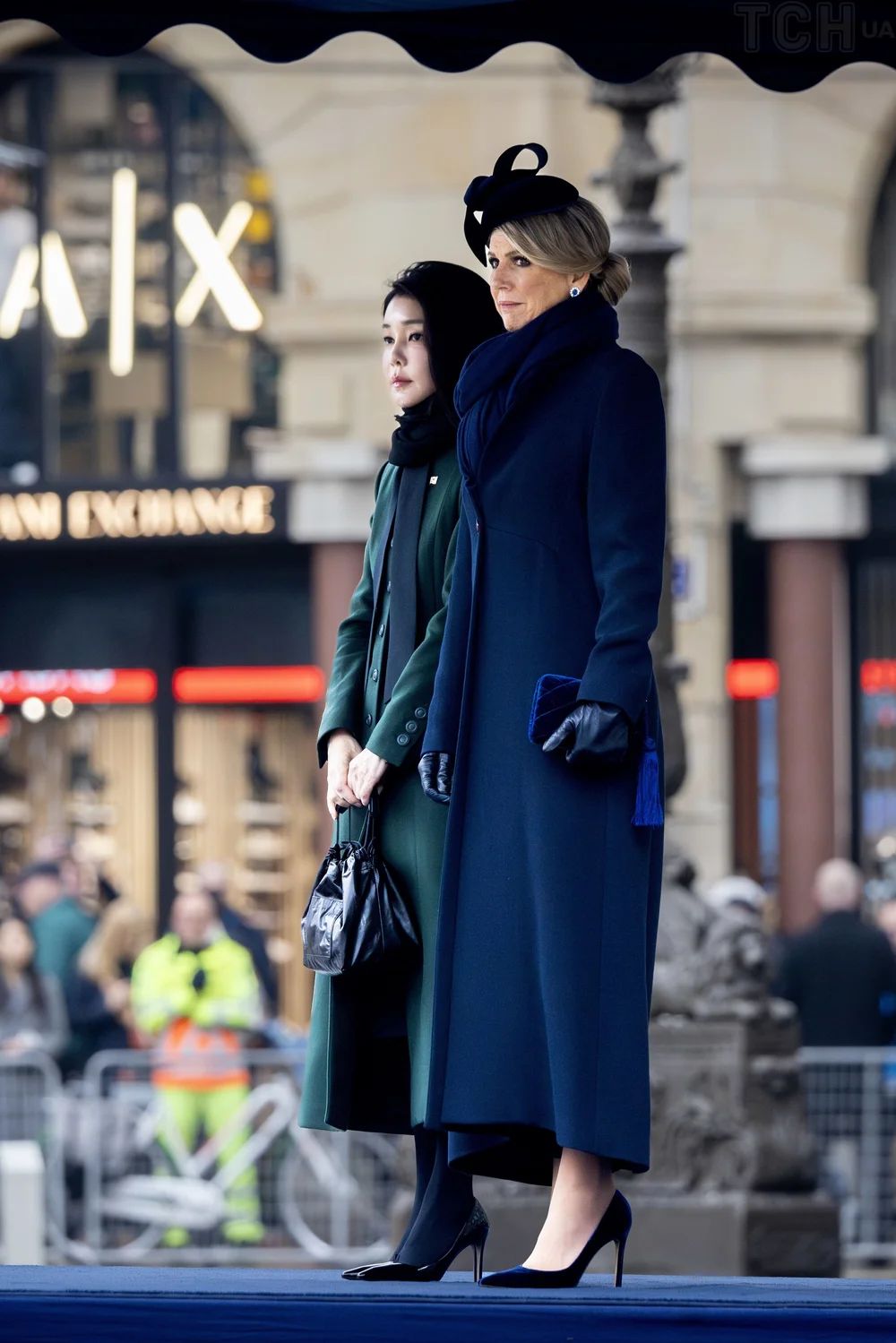 The King and Queen of The Netherlands Welcome the President and First ...