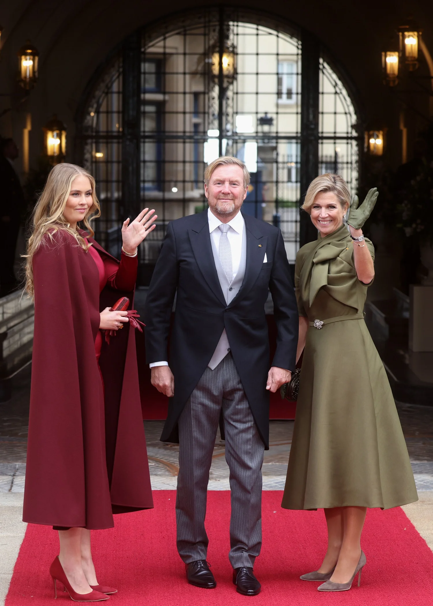 The King and Queen of the Netherlands Attend Accession to the Throne ...