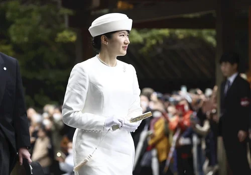 Princess Toshi Visits Ise Jingu Shrine — Royal Portraits Gallery