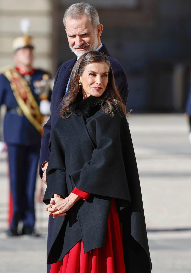 The King and Queen of Spain Welcome the President and First Lady of ...