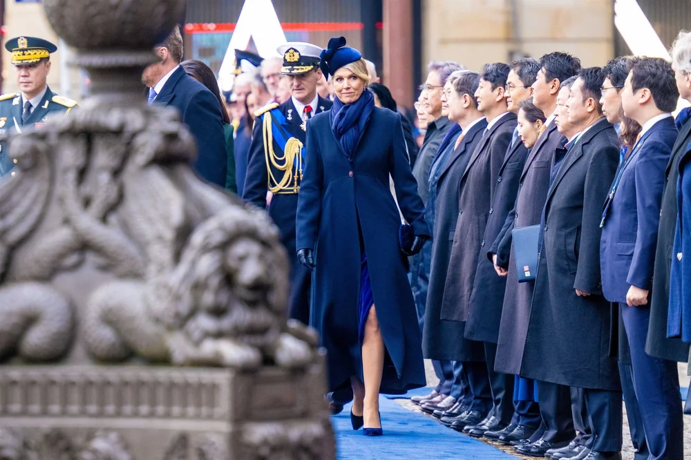 The King and Queen of The Netherlands Welcome the President and First ...