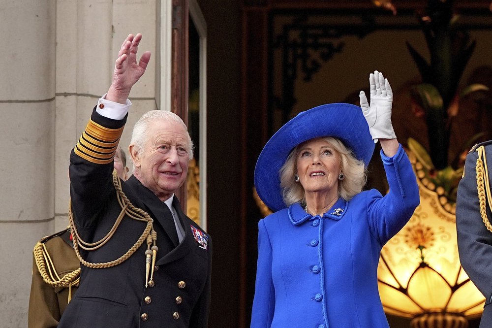 The King and Queen of the United Kingdom Mark the 80th Anniversary of ...